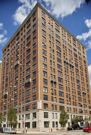 Closed: 33 Riverside Drive, Upper West Side, NYC, ID: 15502348 - Brown ...