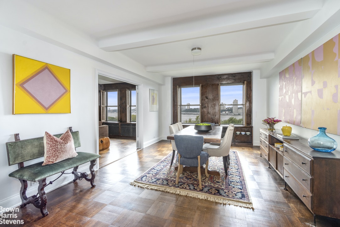 Closed: 118 Riverside Dr, Upper West Side, NYC, ID: 21237737 - Brown ...