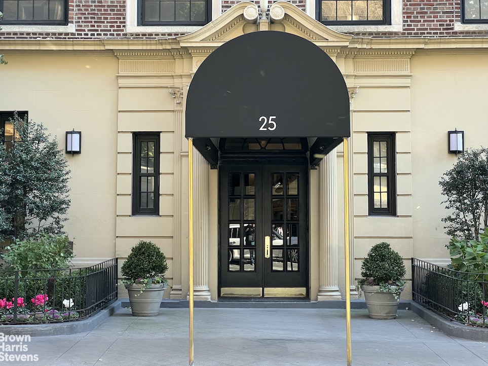 25 5th Avenue Nyc